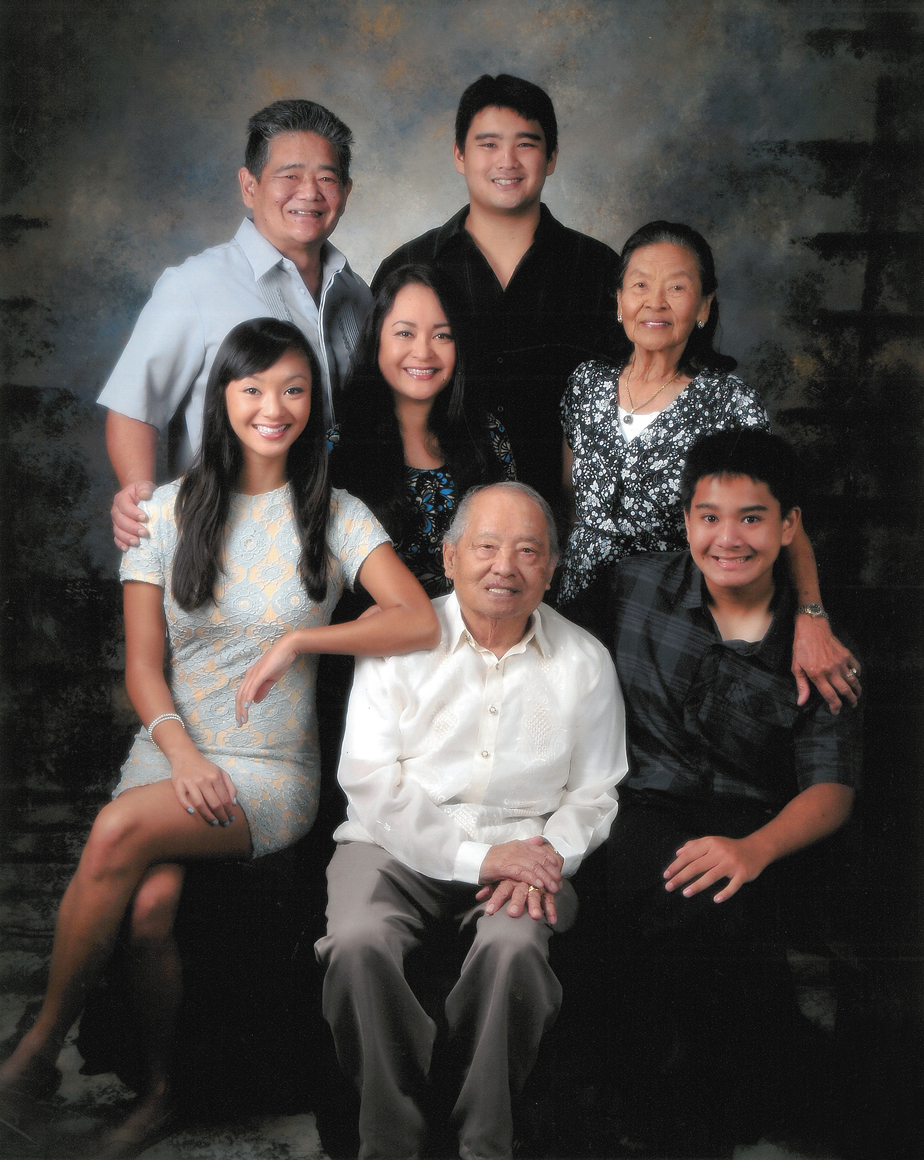 so-9_hayashi_family_w__dad_mom_2013_cox — Fil-Am Voice